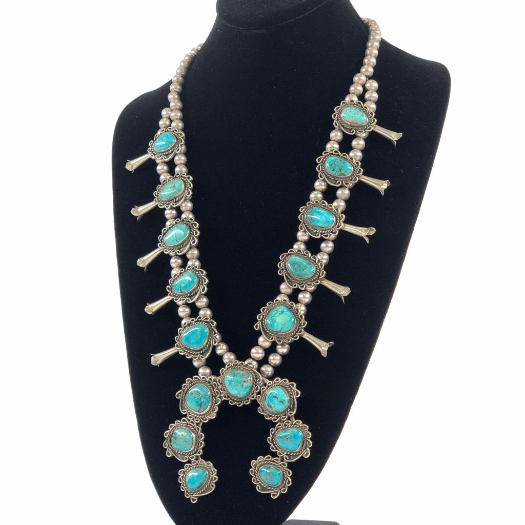 Native American Necklaces: Styles and Spiritual Significance